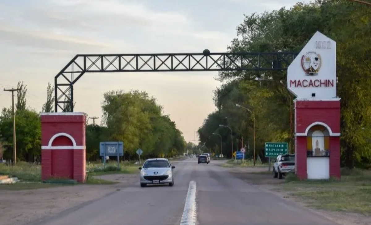 Macachín cumplió su 120 aniversario