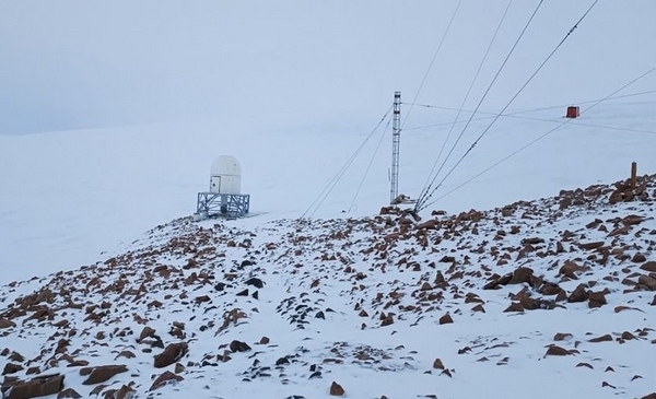 La Base Belgrano II de la Antártida ya tiene su cúpula para observar ...