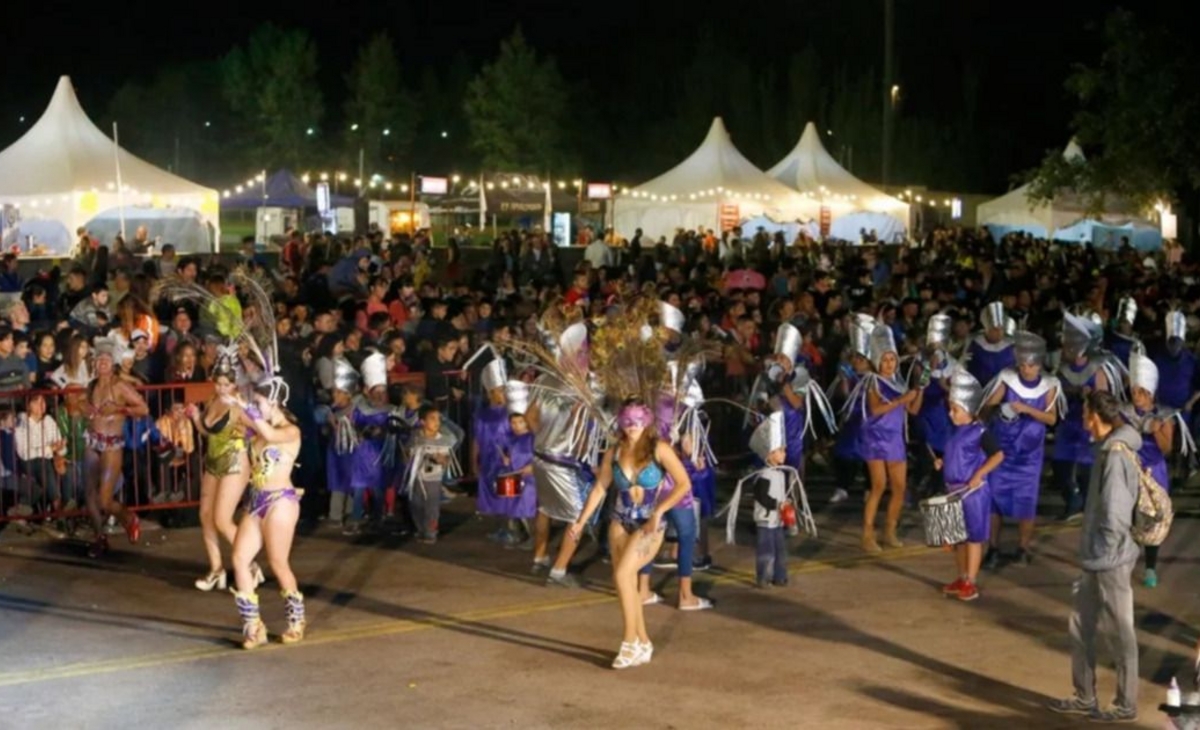 Anunciaron los carnavales de Santa Rosa