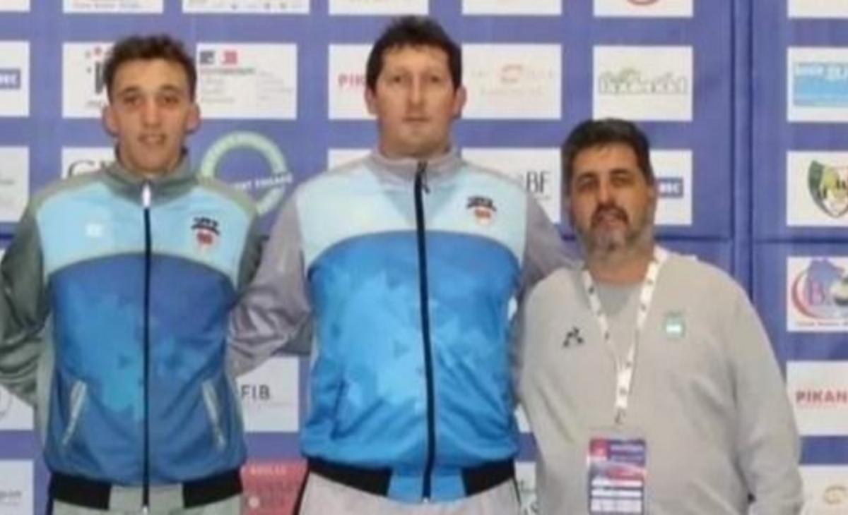 Gran actuación de Hecker