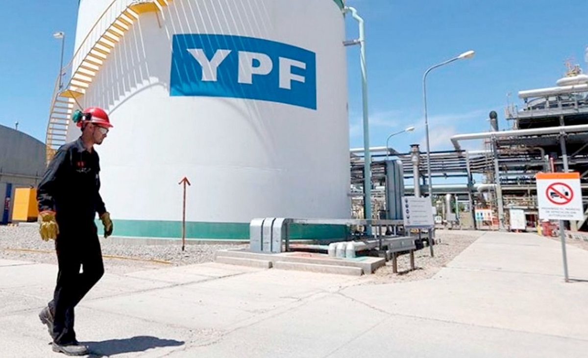 Las Acciones De La Estatal Ypf Subieron Más Del 300