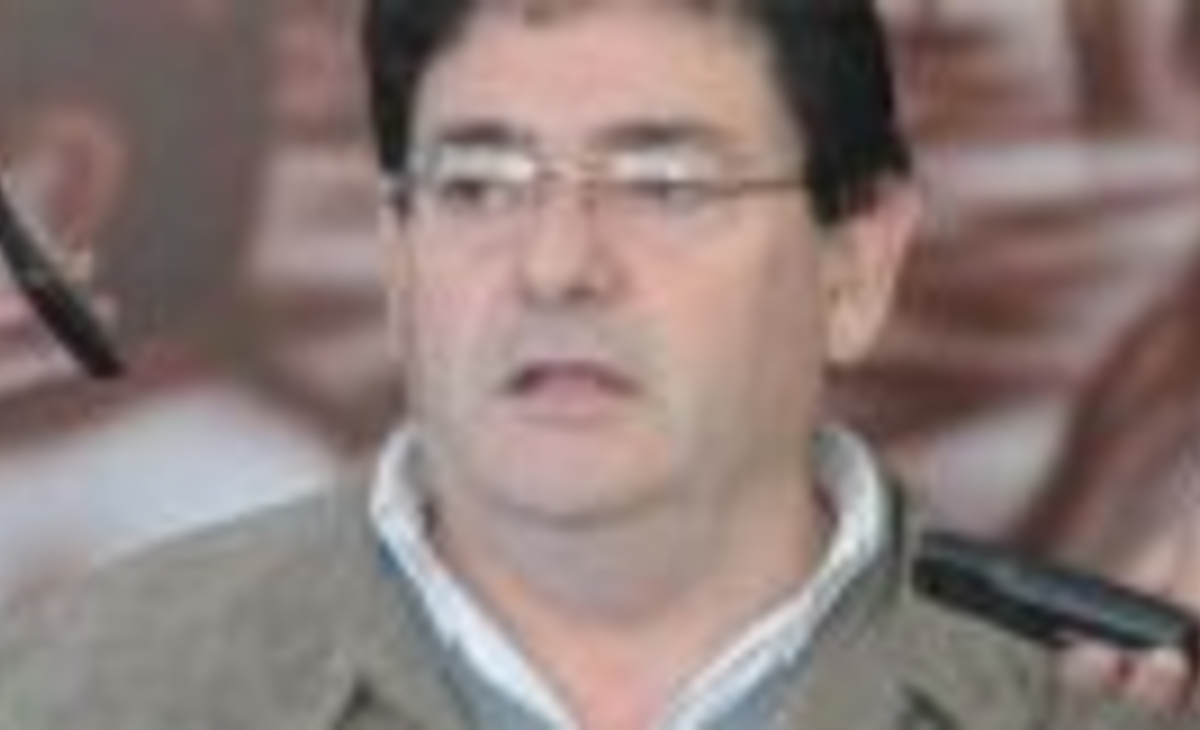 Se bajó Robledo y Rauschenberger logra el apoyo mayoritario