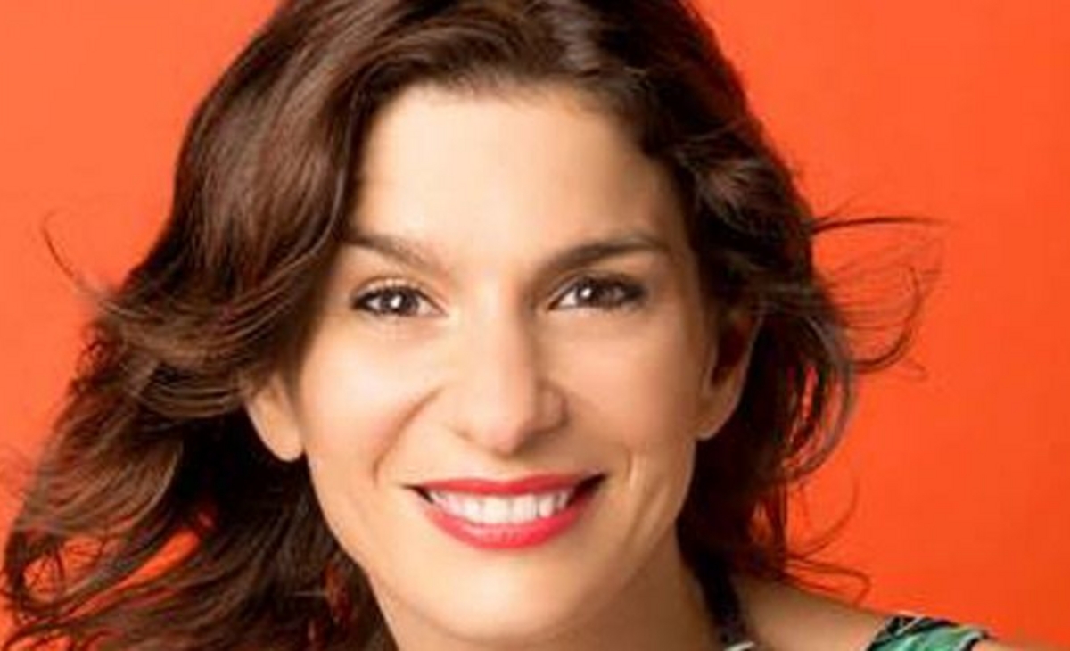 Llega Dalia Gutmann a Santa Rosa