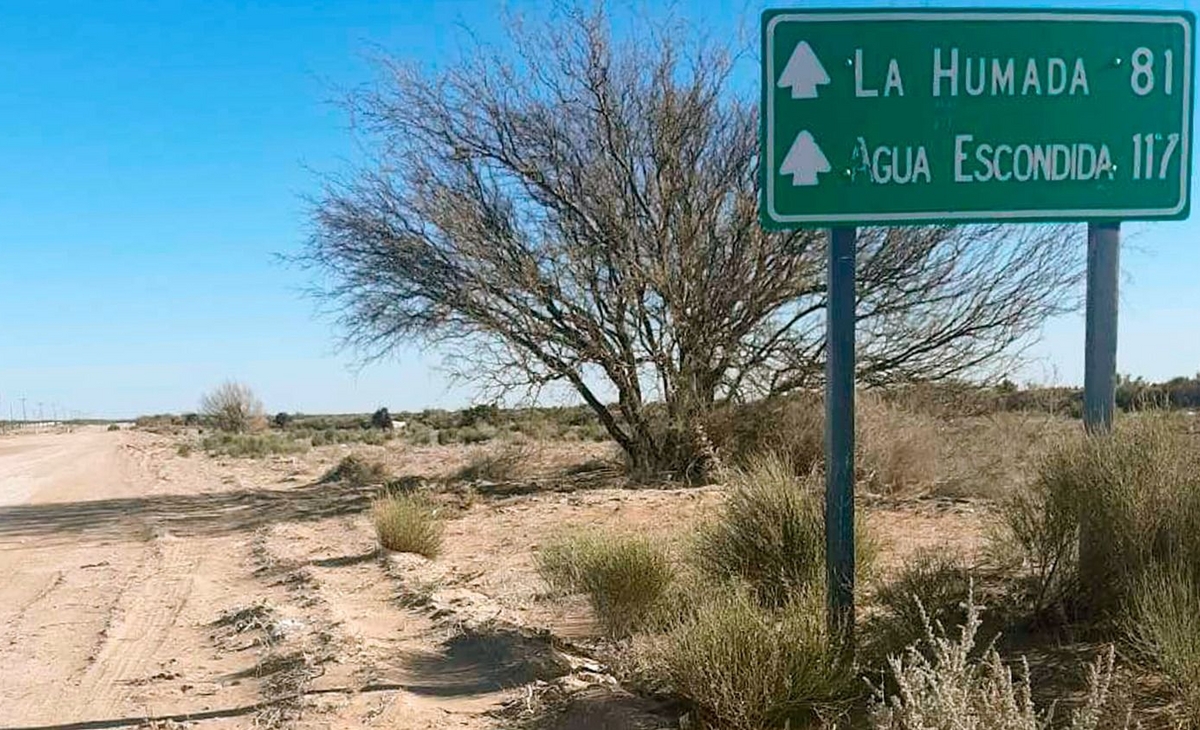 Piden "pavimentación de Algarrobo a La Humada"
